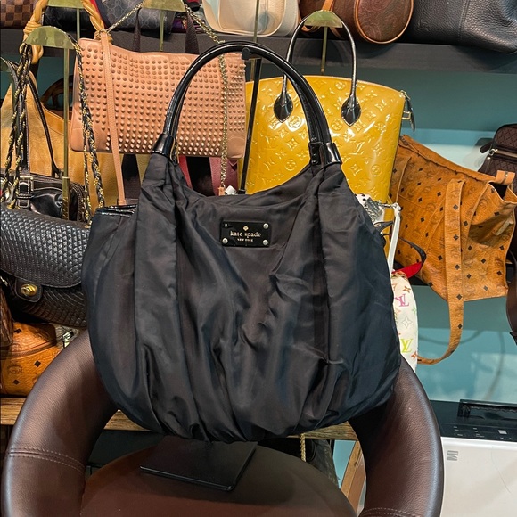 Bags | Kate Spade Follow Igzaddywaleed | Poshmark